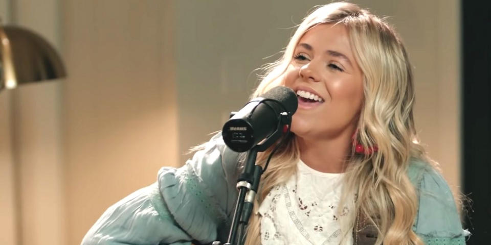Singer's faith strengthened by tragedy - New Life Newspaper